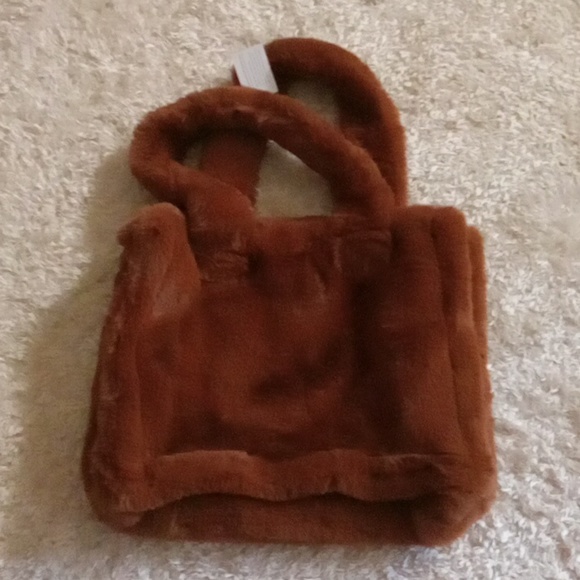 Bags | Large Furry Brown Tote Bag Faux Fur | Poshmark